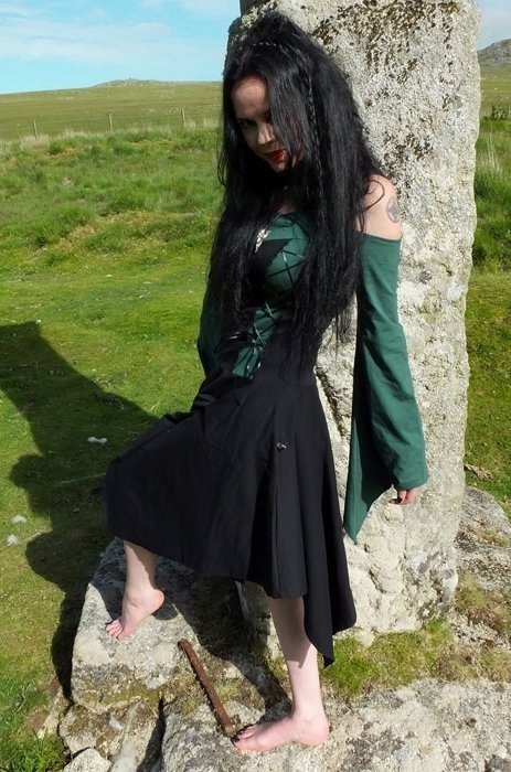 Elven Huntress Dress - cotton witchy LARP dress by Moonmaiden Gothic ...